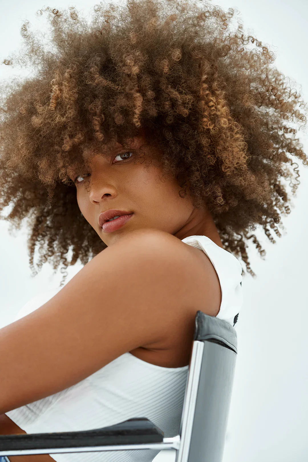 Type 4B Hair: Everything You Need to Know – Curlygirlmovement